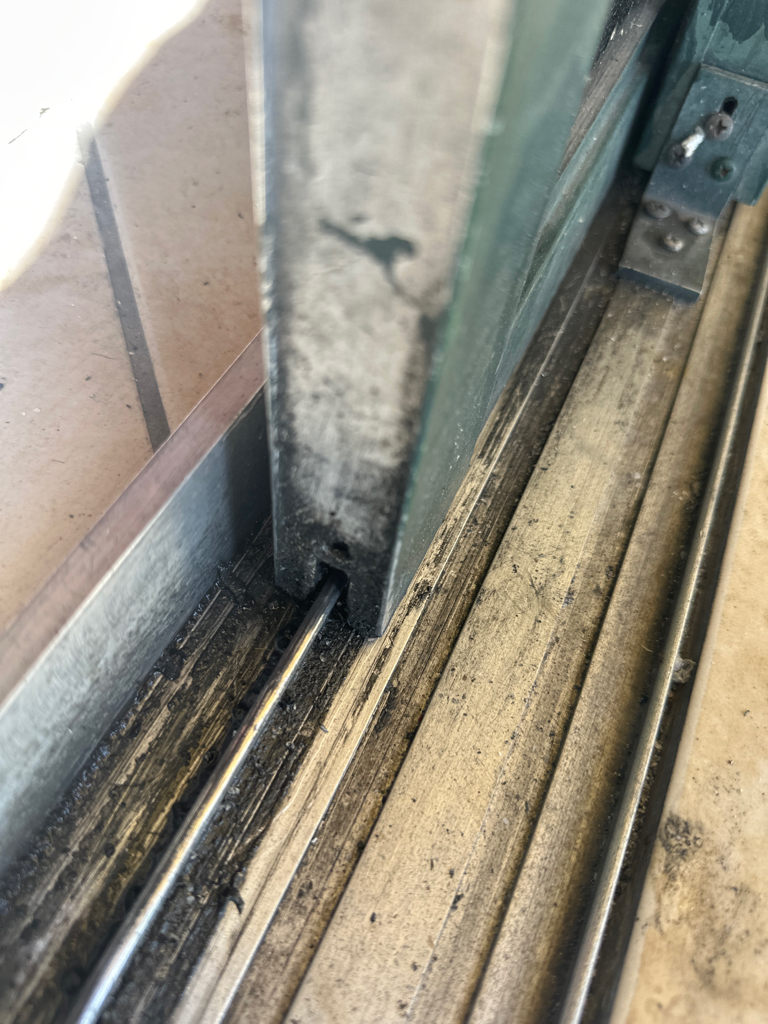 Sliding Door Track Replacement & Repair - sliderdoor